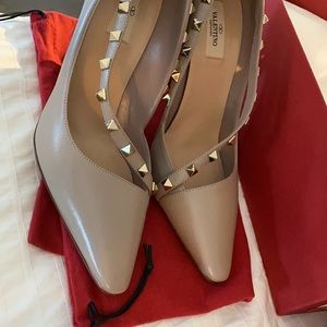 Valentino | Shoes | Valentino Heels Nwt | Poshmark